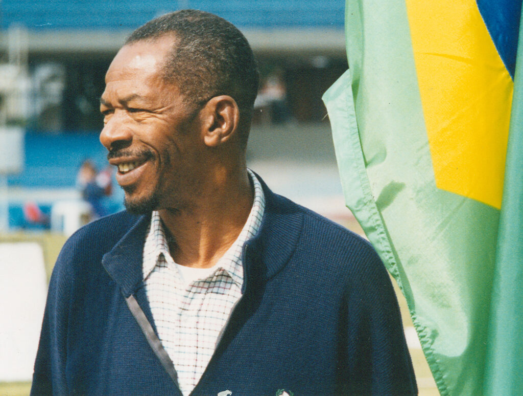 Adhemar Ferreira da Silva, atleta brasileiro e casperiano formado em ...